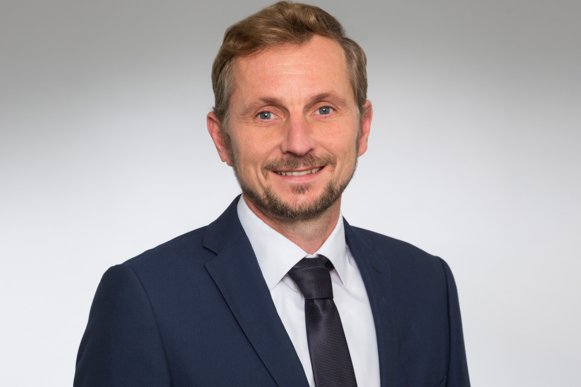 Driving Innovation in European Photonics: Insights from Markus Wilkens at Photonics21 - TechTour